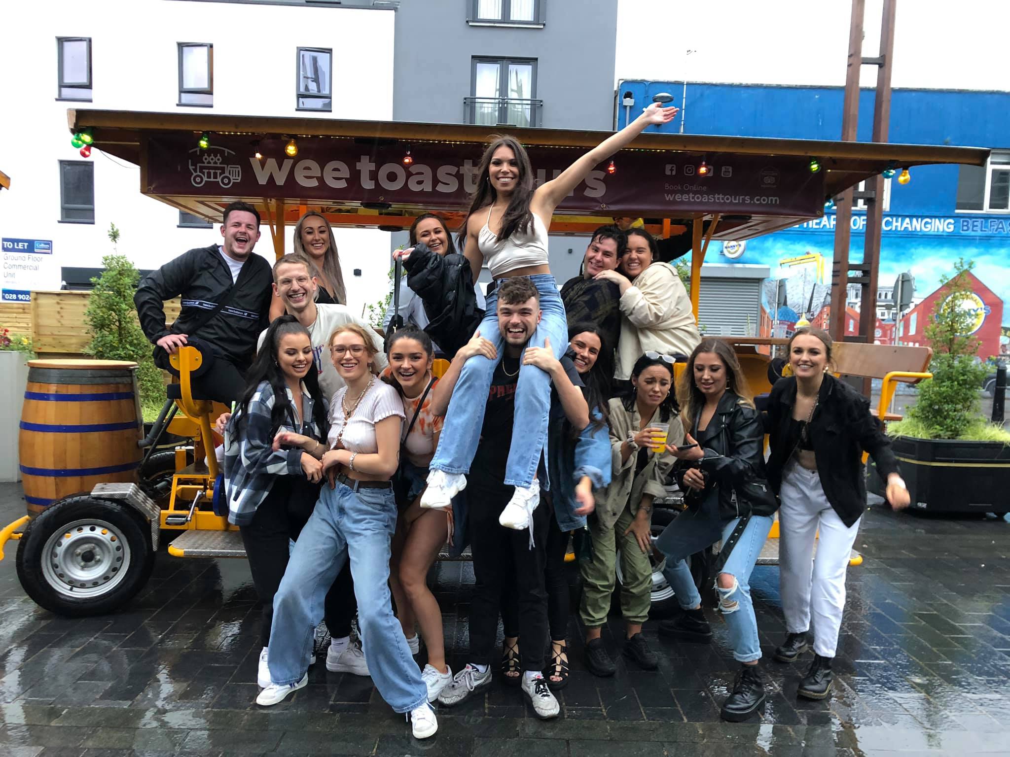 WeeToastTours: Beer Bike Tour London - Worlds Best Pub Crawls